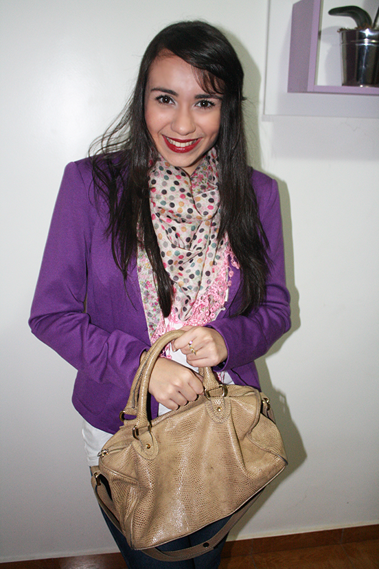 Look do dia: Blazer Roxo e Lenço estampado - Bla Bla Bla Carol